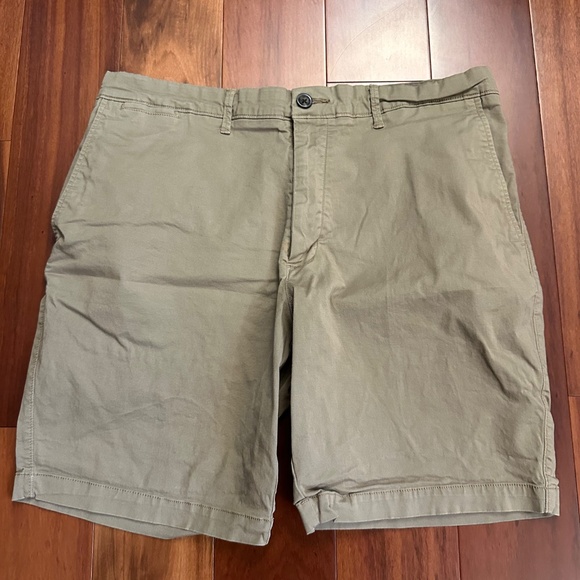 Goodfellow & Co | Shorts | Goodfellow Co Mens Khaki The Every Wear ...